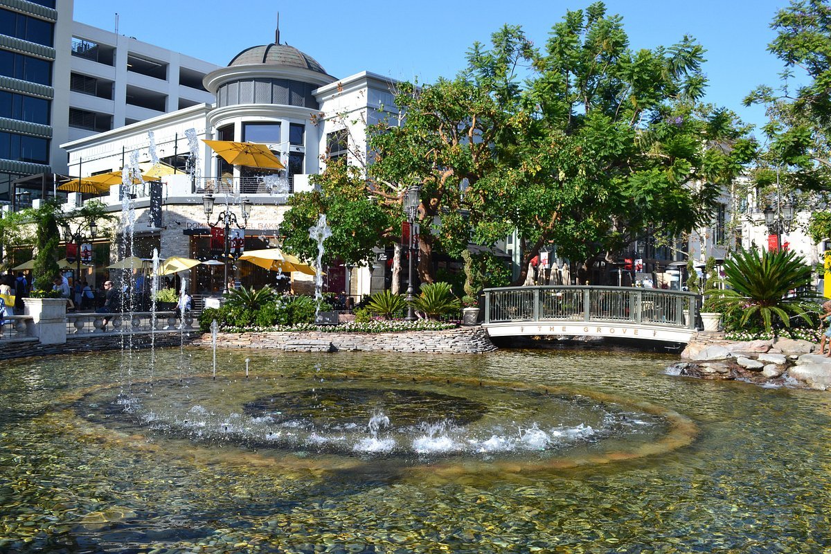 the-grove – VisitToUSA