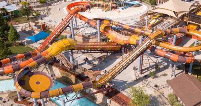 Holiday World & Splashin’ Safari – VisitToUSA